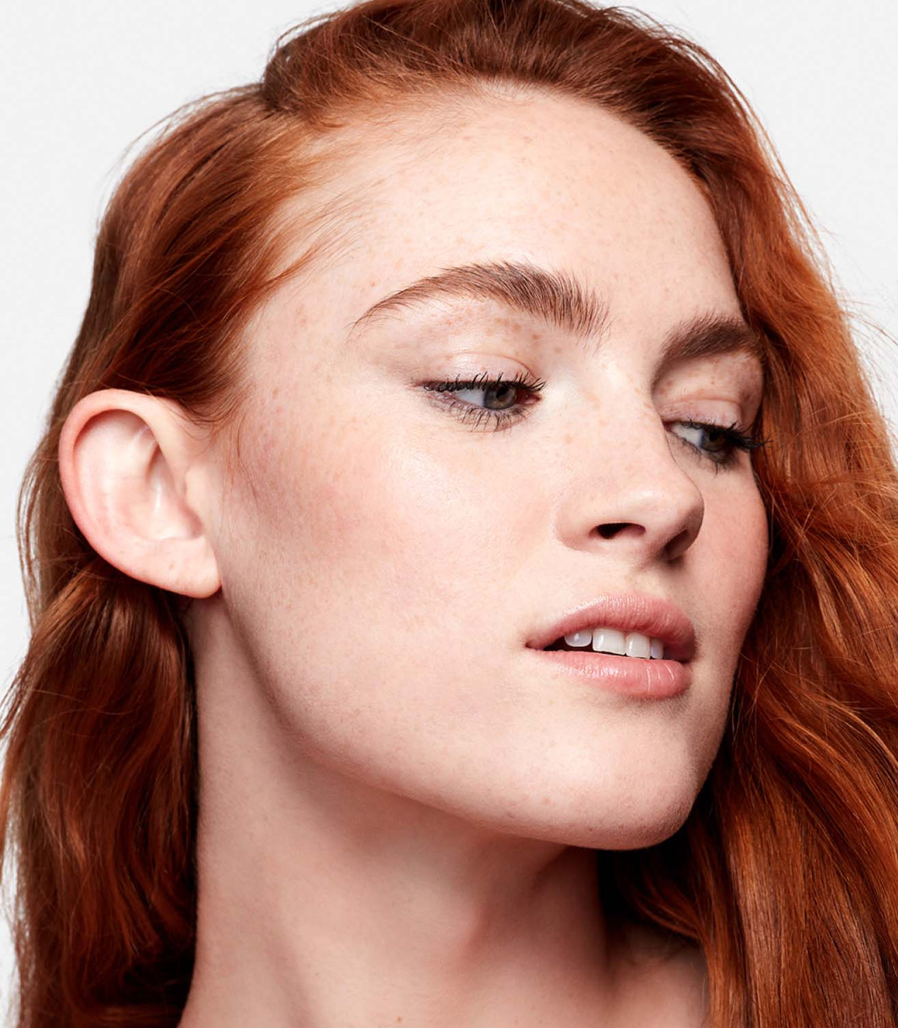 Diffusion Dew Skin Tint - Blur, Smooth & Brighten The Skin - Tan 06 ...