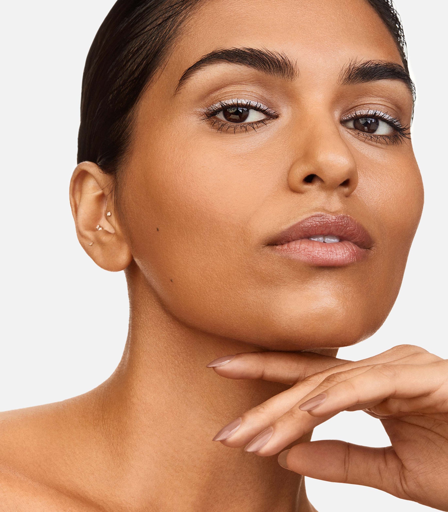 Diffusion Dew Skin Tint - Blur, Smooth & Brighten The Skin - MAKE Beauty