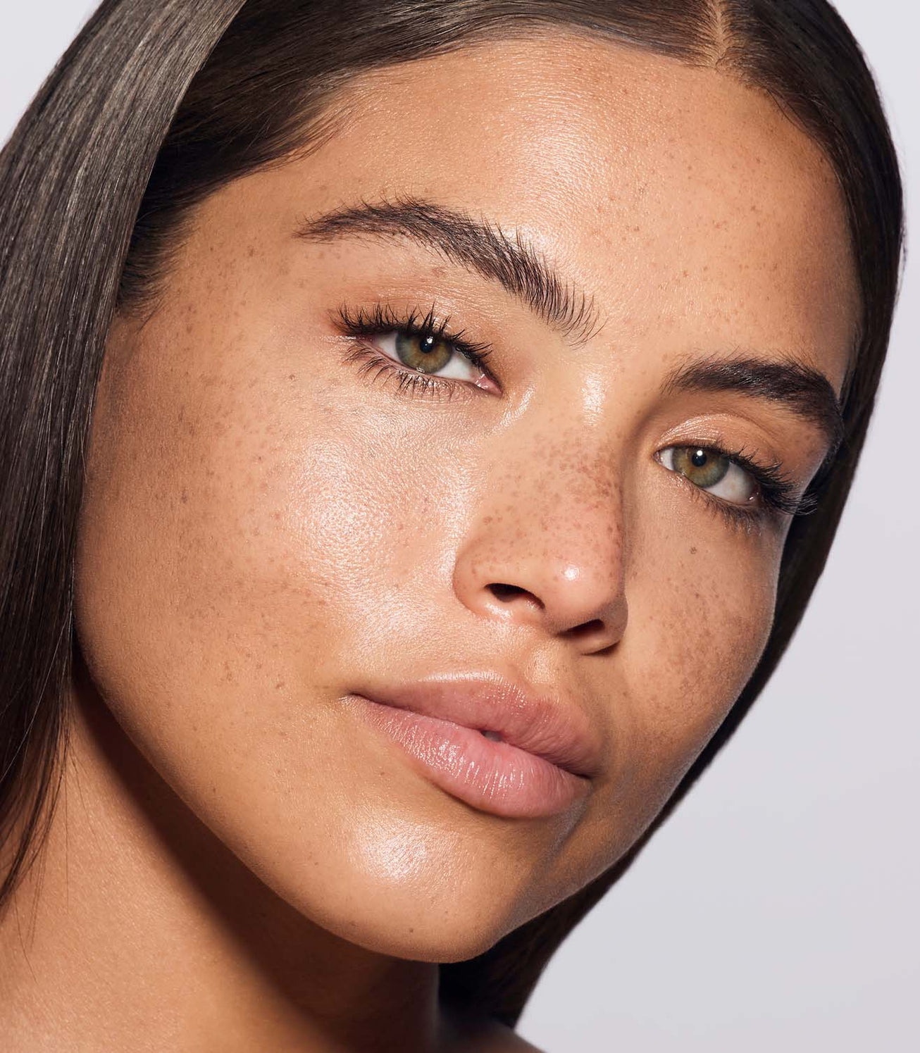 Diffusion Dew Skin Tint - Blur, Smooth & Brighten The Skin - Tan 06 ...