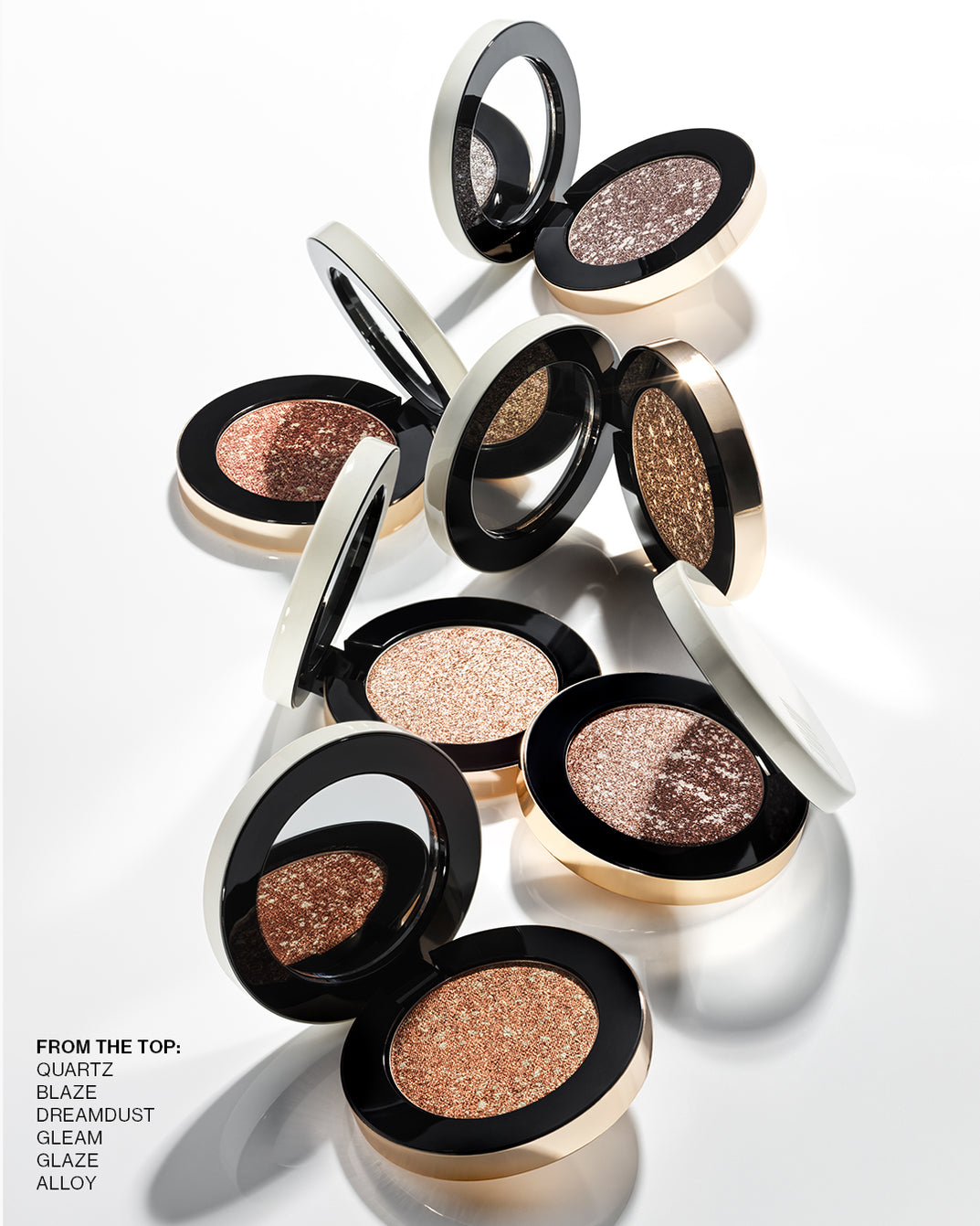 Multi-Chromatic Eyeshadow With A Metallic Finish - MAKE Beauty