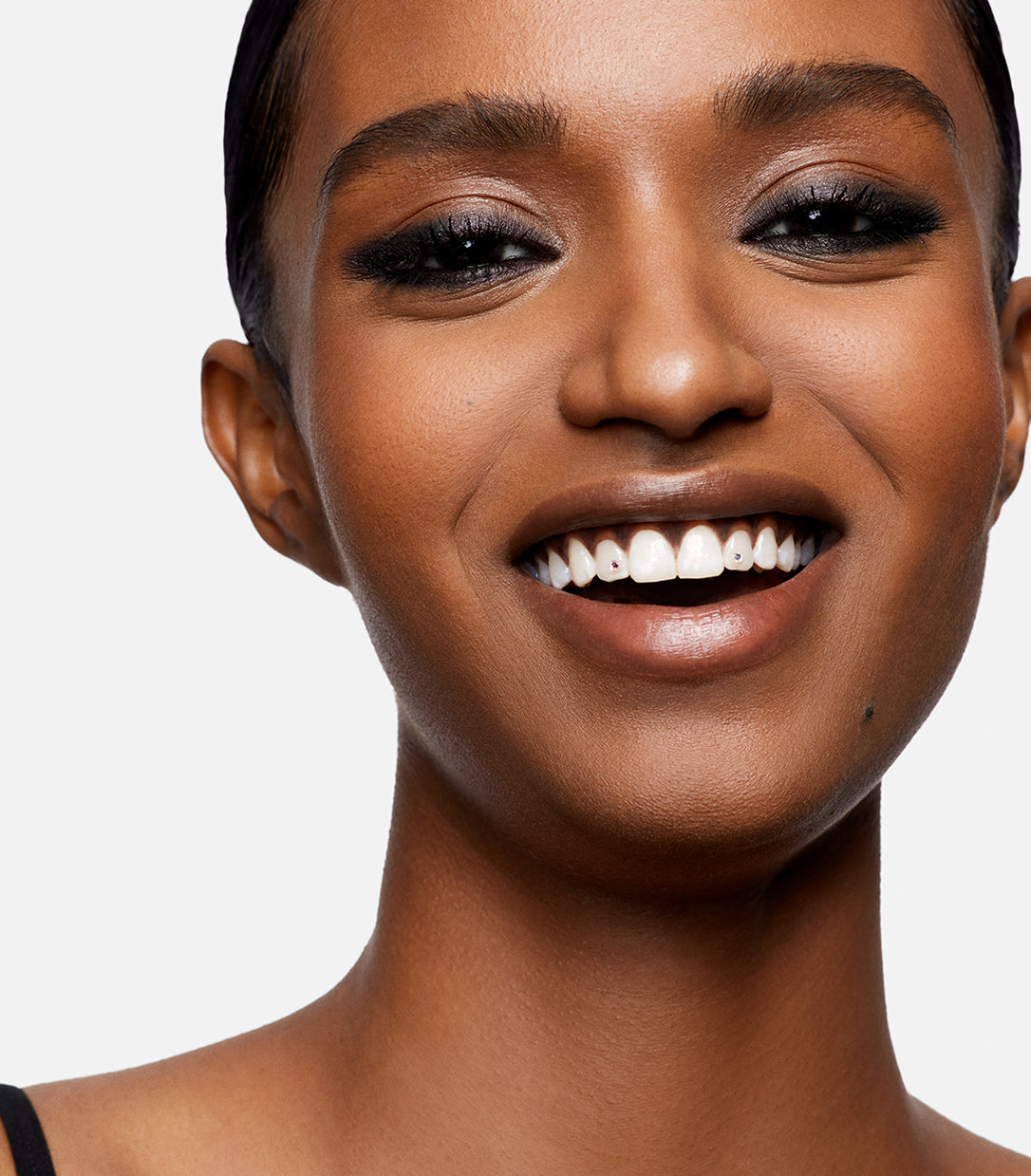 Continuum Gel Eyeliner Pencil | MAKE - Eclipse - MAKE Beauty